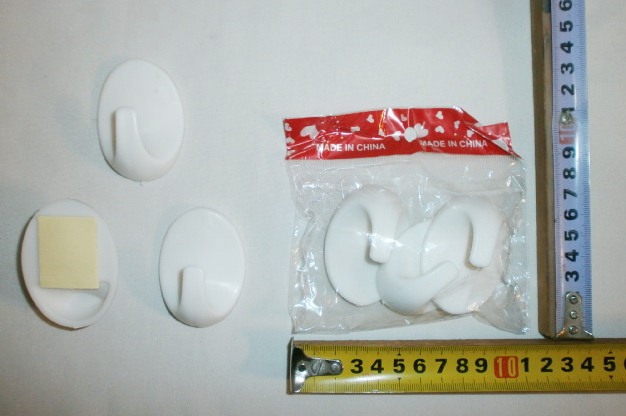 PERCHITA AUTOADHESIVA EN BOLSA X 3 UNIDADES – Distribucion Masiva